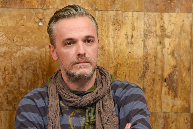 Razgovor sa glumcem Adisom Mehanovićem: Lik koji igram znao me izbaciti ...